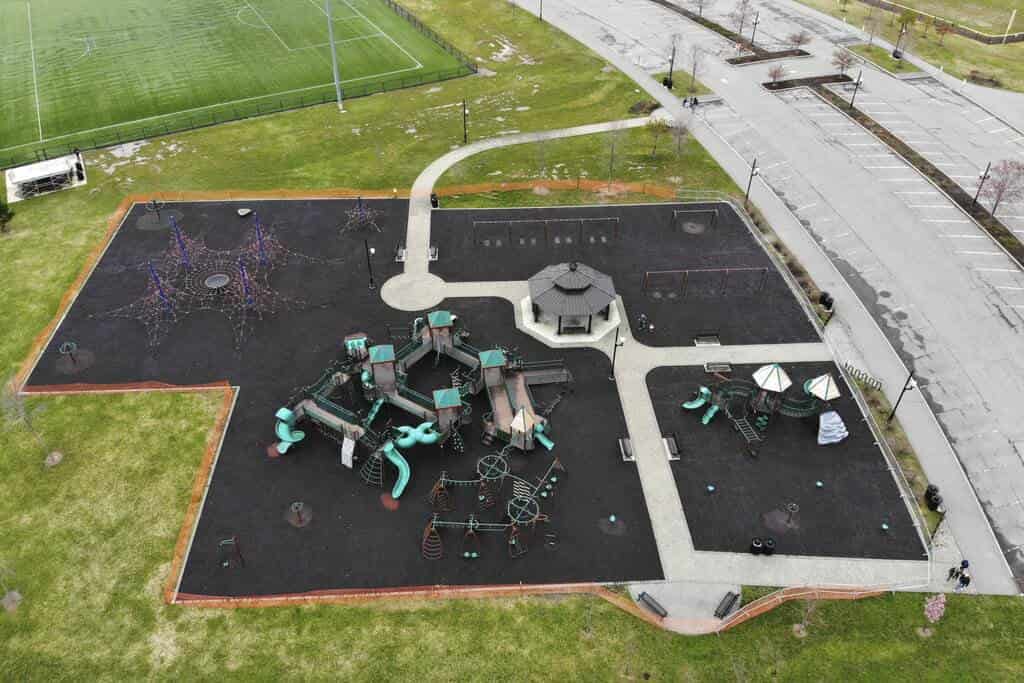 Parques infantiles del mundo, vacíos por el virus (FOTOS)