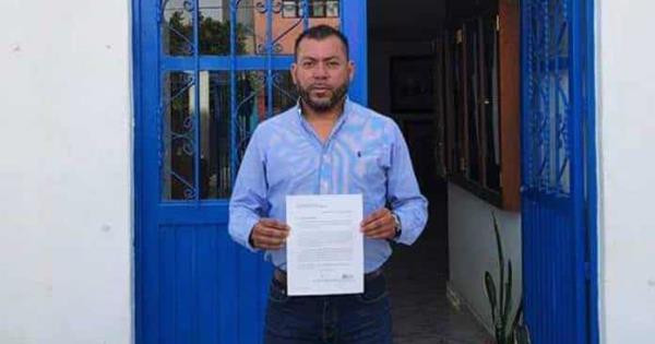 Renuncia Iván Estrada al PAN